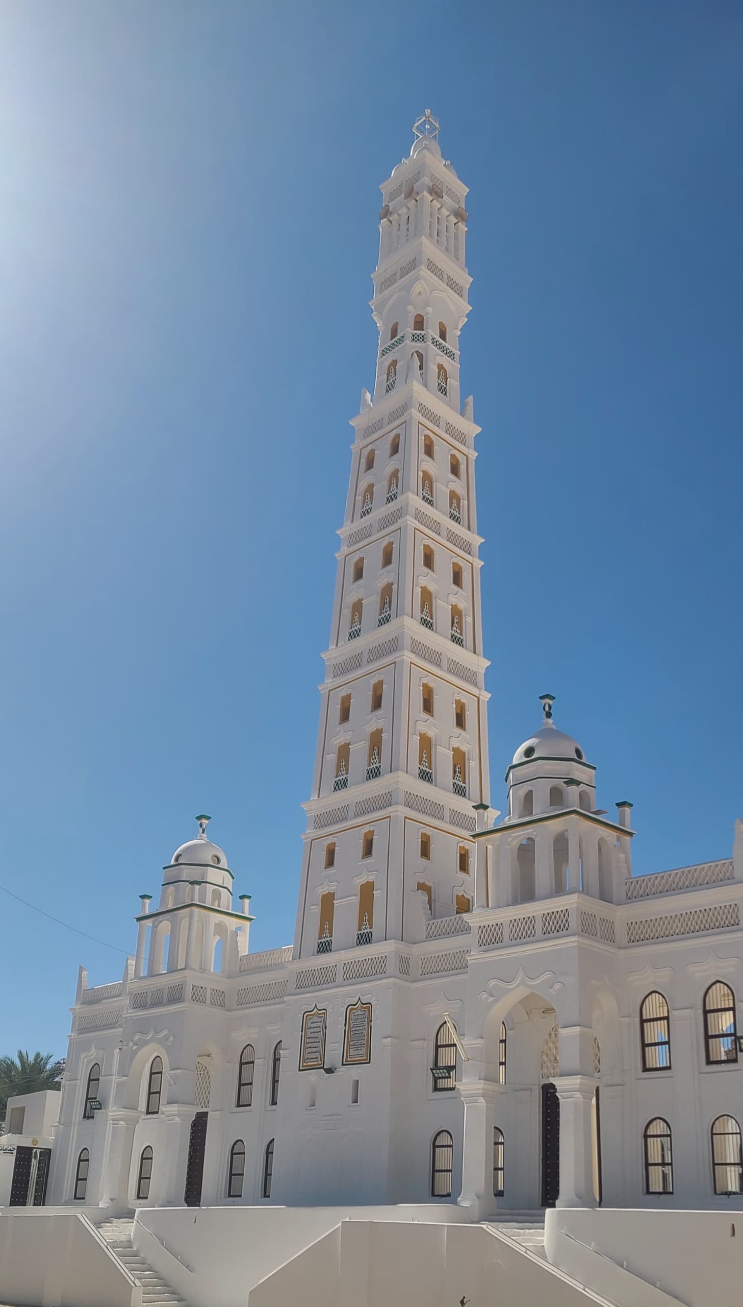 Al-Mihdhar Mosque in Yemen: A Masterpiece of Islamic Architecture ...